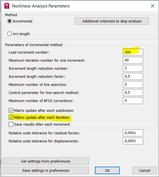 Moment im plastischen Gelenk wächst mit zunehmender Belastung, während die elastisch-plastische ...