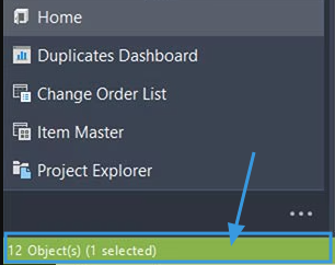What is the status bar at the bottom called and can the color be changed on Vault products?