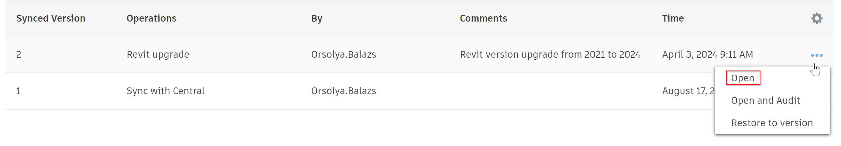 How to download latest sync version of cloud models for Revit